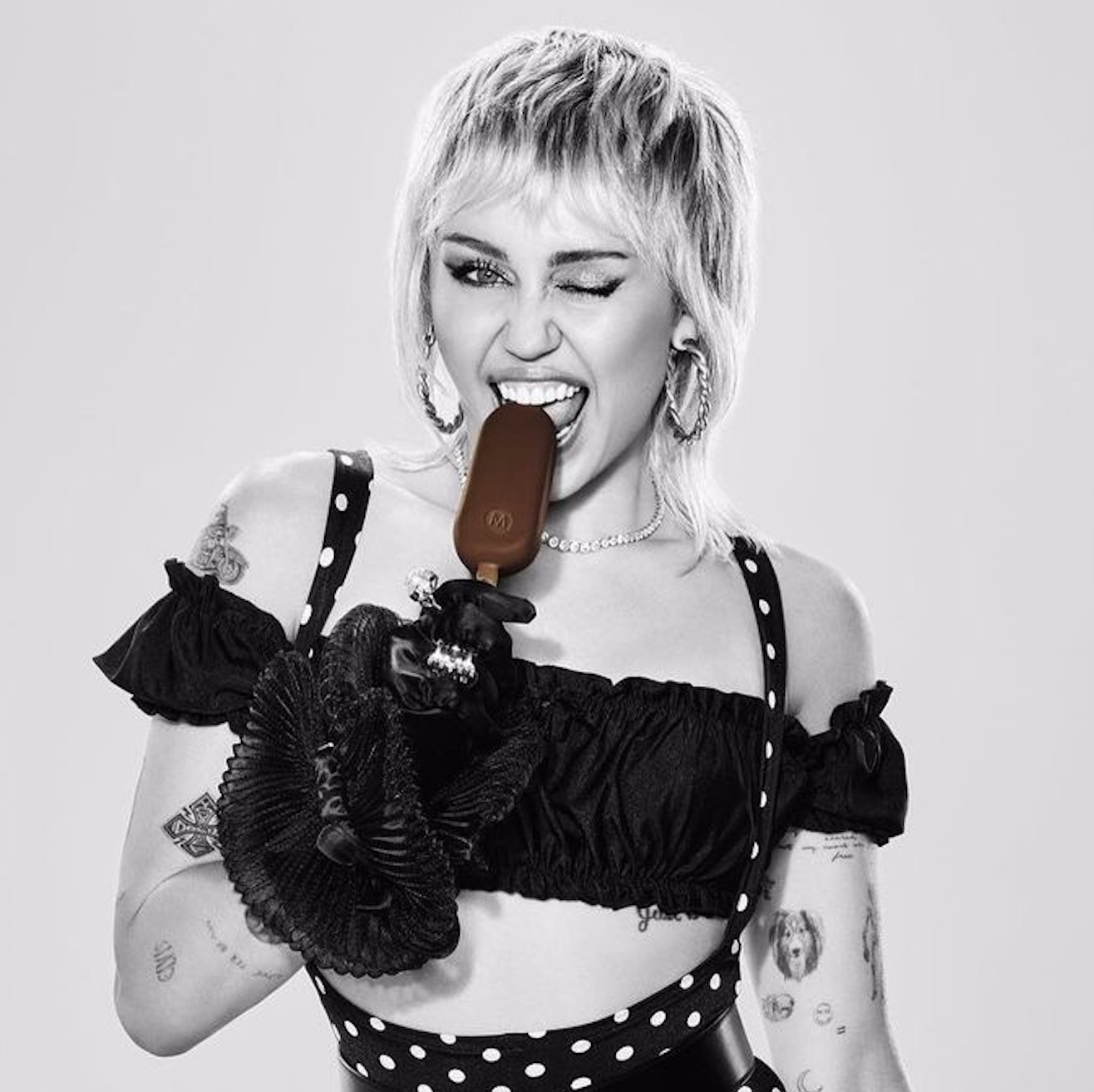 MILEY CYRUS – Jennifer Fisher