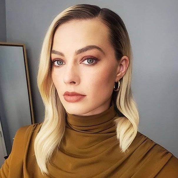 MARGOT ROBBIE – Jennifer Fisher